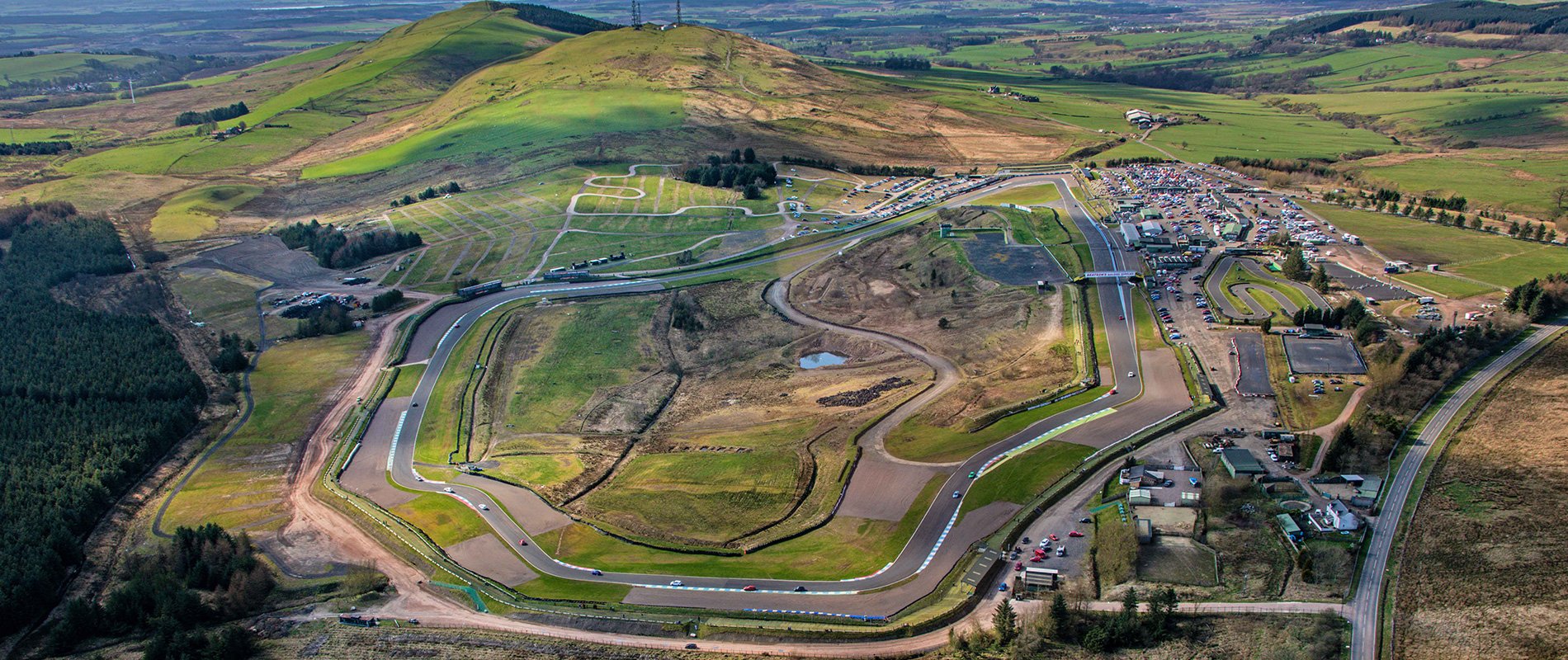 Circuit Map of Knockhill Motorsport Centres 1.3 mile (2km) track, 30 ft (10m) wide, twists ...